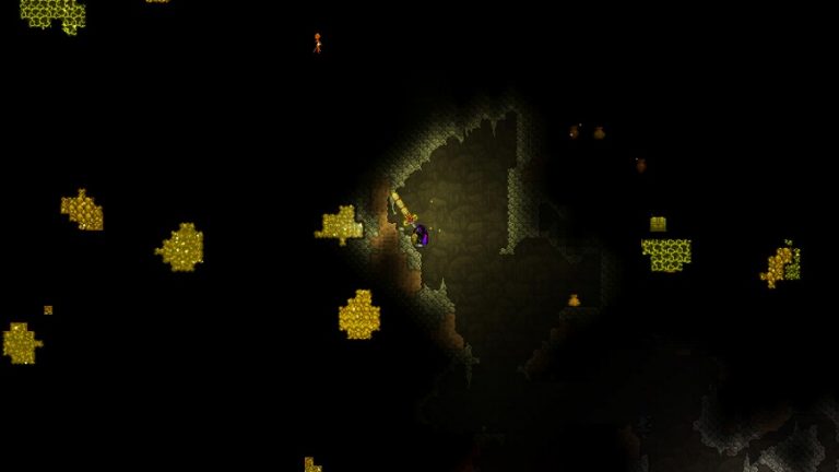 The Ultimate Beginners Guide to Terraria - Game Voyagers